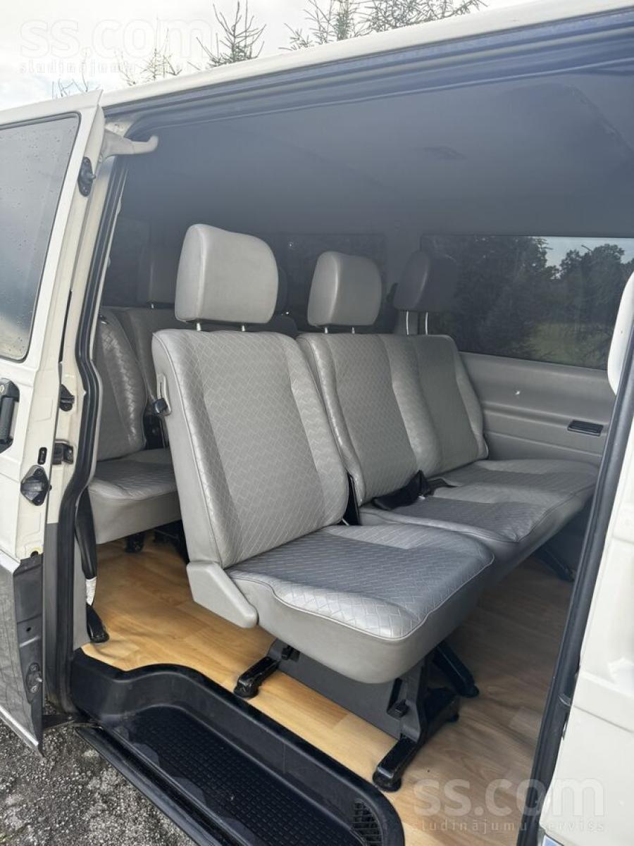 Pelēks Volkswagen T4 2002 Ogre, ar dzinēja tilpumu 2.40 L un nobraukumu 388 tūkst. km par 5000 €, foto 9 vietnē AUTOMOTO.COM.LV