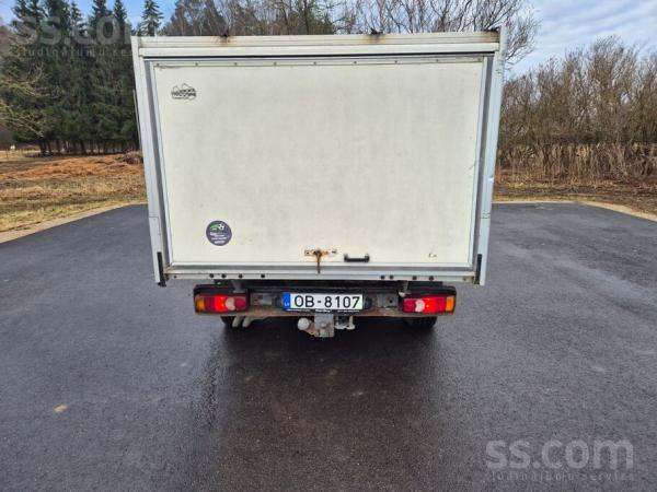 Pelēks Volkswagen T4 2002 Rīga, ar dzinēja tilpumu 2.50 L un nobraukumu 364 tūkst. km par 5800 €, foto 4 vietnē AUTOMOTO.COM.LV