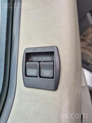 Pelēks Volkswagen T4 2002 Rīga, ar dzinēja tilpumu 2.50 L un nobraukumu 364 tūkst. km par 5800 €, foto 6 vietnē AUTOMOTO.COM.LV