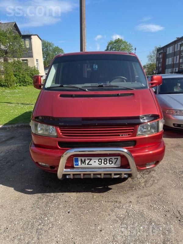 Oranžs Volkswagen T4 1998 Alūksne, ar dzinēja tilpumu 2.40 L un nobraukumu 351 tūkst. km par 10000 €, foto 1 vietnē AUTOMOTO.COM.LV