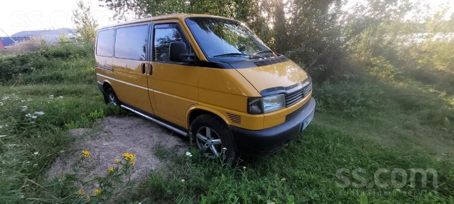 Orange Volkswagen T4 1997 in Riga, with an engine capacity of 2.50 L and mileage of 370 thousand km for 3200 €, photo 3 on AUTOMOTO.COM.LV