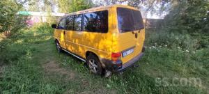 Orange Volkswagen T4 1997 in Riga, with an engine capacity of 2.50 L and mileage of 370 thousand km for 3200 €, photo 4 on AUTOMOTO.COM.LV