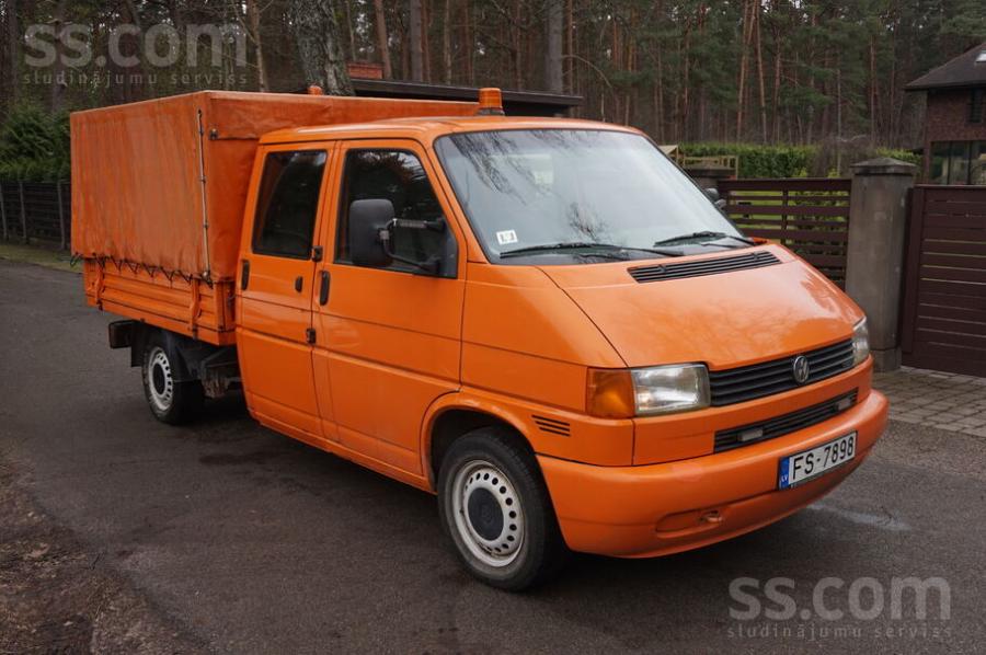 Оранжевый Фольксваген Т4 2002 в Юрмала, объемом двигателя 2.50 л и пробегом 289 тыс. км за 5995 €, фото 1 на AUTOMOTO.COM.LV