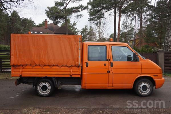 Oranžs Volkswagen T4 2002 Jūrmala, ar dzinēja tilpumu 2.50 L un nobraukumu 289 tūkst. km par 5995 €, foto 2 vietnē AUTOMOTO.COM.LV