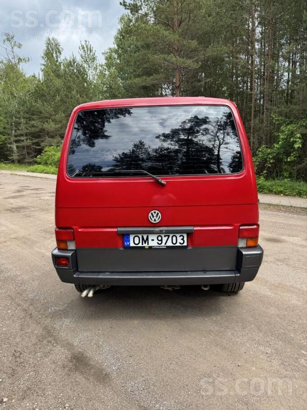 Sarkans Volkswagen T4 1993 Liepāja, ar dzinēja tilpumu 1.90 L un nobraukumu 421 tūkst. km par 3500 €, foto 6 vietnē AUTOMOTO.COM.LV
