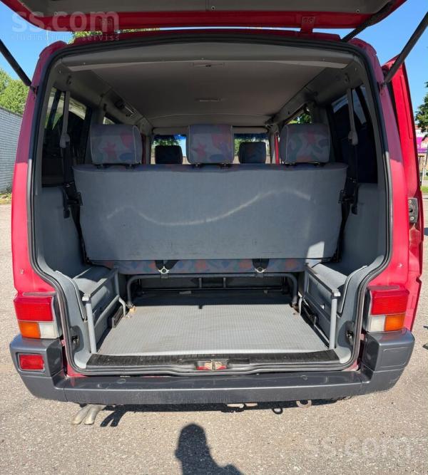 Sarkans Volkswagen T4 1993 Liepāja, ar dzinēja tilpumu 1.90 L un nobraukumu 421 tūkst. km par 3500 €, foto 10 vietnē AUTOMOTO.COM.LV