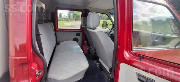Sarkans Volkswagen T4 1996 Alūksne, ar dzinēja tilpumu 2.50 L un nobraukumu 258 tūkst. km par 1900 €, foto 5 vietnē AUTOMOTO.COM.LV
