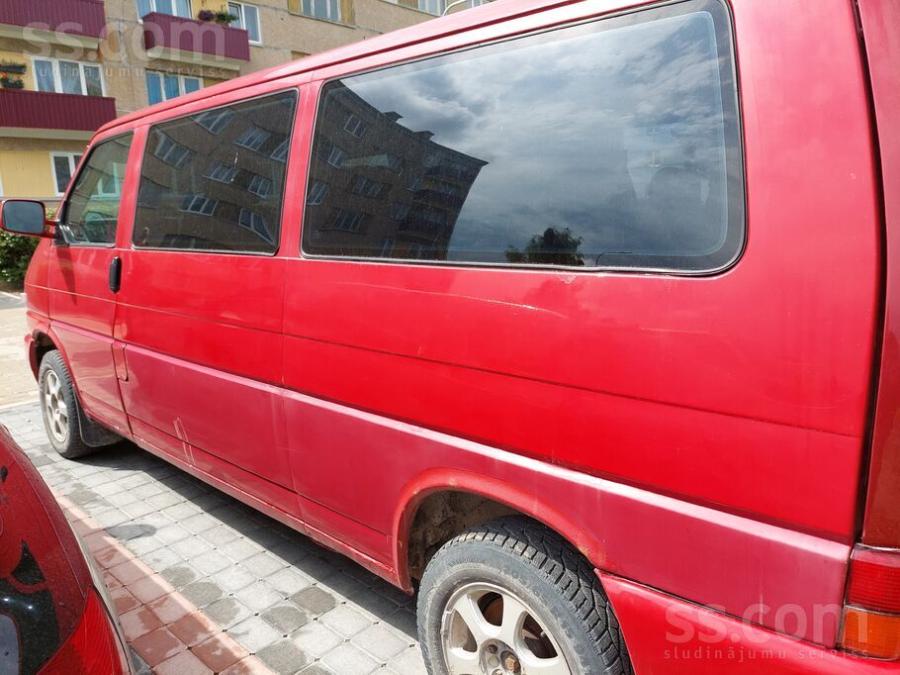 Red Volkswagen T4 1998 in Ventspils, with an engine capacity of 2.50 L and mileage of 0 thousand km for 4000 €, photo 5 on AUTOMOTO.COM.LV