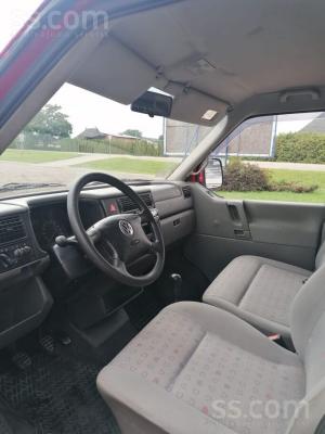Red Volkswagen T4 1999 in Riga, with an engine capacity of 1.90 L and mileage of 380 thousand km for 2750 €, photo 4 on AUTOMOTO.COM.LV