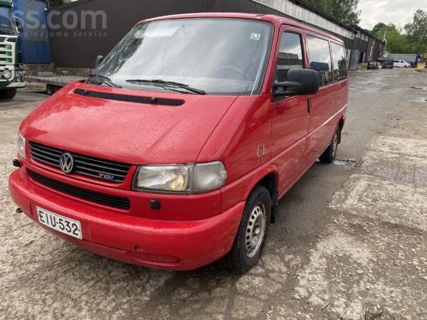 Sarkans Volkswagen T4 2000 Rīga, ar dzinēja tilpumu 2.50 L un nobraukumu 0 tūkst. km par 3500 €, foto 1 vietnē AUTOMOTO.COM.LV