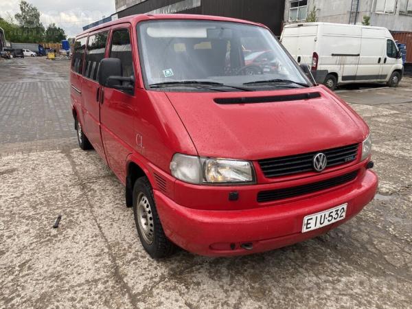Sarkans Volkswagen T4 2000 Rīga, ar dzinēja tilpumu 2.50 L un nobraukumu 0 tūkst. km par 3500 €, foto 2 vietnē AUTOMOTO.COM.LV