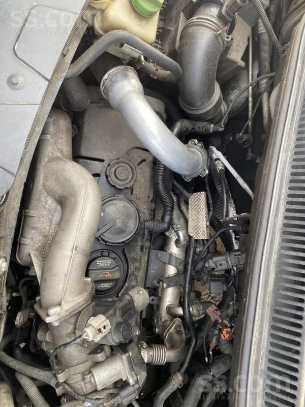Sarkans Volkswagen T4 2000 Rīga, ar dzinēja tilpumu 2.50 L un nobraukumu 0 tūkst. km par 3500 €, foto 5 vietnē AUTOMOTO.COM.LV
