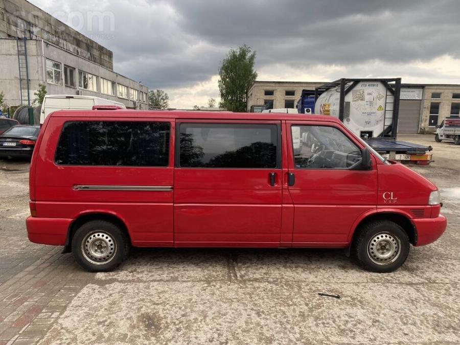 Sarkans Volkswagen T4 2000 Rīga, ar dzinēja tilpumu 2.50 L un nobraukumu 0 tūkst. km par 3500 €, foto 7 vietnē AUTOMOTO.COM.LV