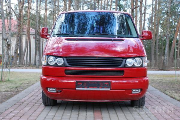 Sarkans Volkswagen T4 2001 Rīga, ar dzinēja tilpumu 2.50 L un nobraukumu 319 tūkst. km par 4800 €, foto 1 vietnē AUTOMOTO.COM.LV
