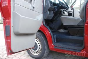 Sarkans Volkswagen T4 2001 Rīga, ar dzinēja tilpumu 2.50 L un nobraukumu 319 tūkst. km par 4800 €, foto 12 vietnē AUTOMOTO.COM.LV