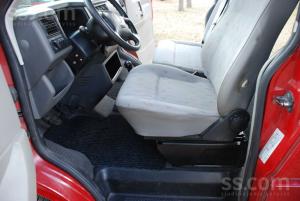 Sarkans Volkswagen T4 2001 Rīga, ar dzinēja tilpumu 2.50 L un nobraukumu 319 tūkst. km par 4800 €, foto 13 vietnē AUTOMOTO.COM.LV