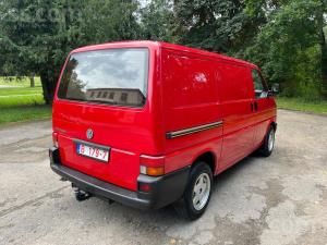 Красный Фольксваген Т4 2001 в Тукумс, объемом двигателя 1.90 л и пробегом 381 тыс. км за 4490 €, фото 7 на AUTOMOTO.COM.LV