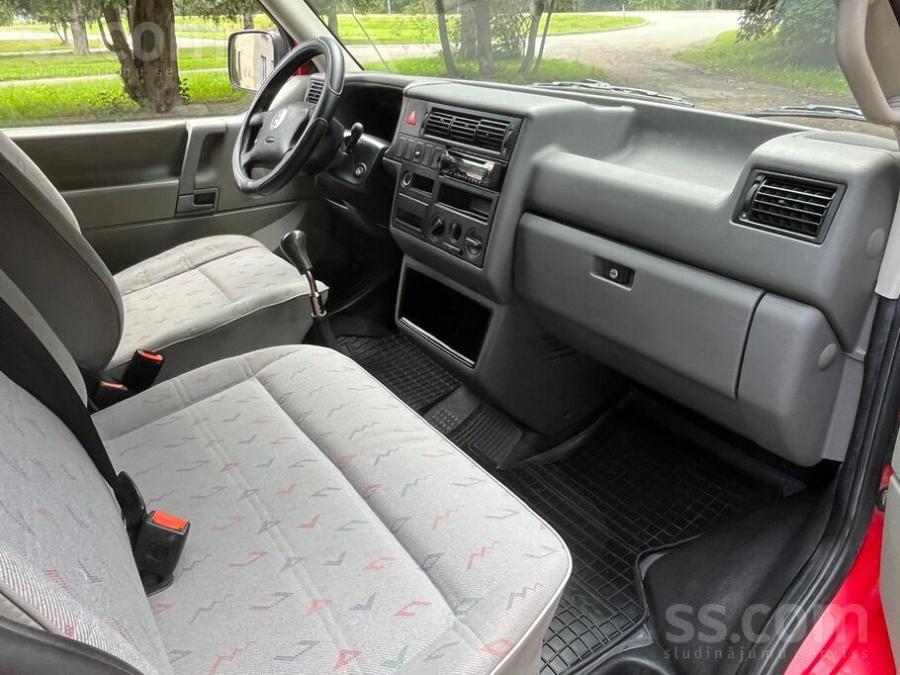 Красный Фольксваген Т4 2001 в Тукумс, объемом двигателя 1.90 л и пробегом 381 тыс. км за 4490 €, фото 11 на AUTOMOTO.COM.LV