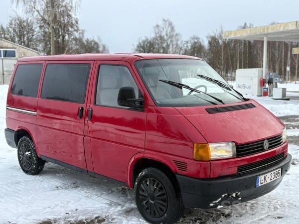 Sarkans Volkswagen T4 1996 Talsi, ar dzinēja tilpumu 1.90 L un nobraukumu 308 tūkst. km par 2200 €, foto 2 vietnē AUTOMOTO.COM.LV
