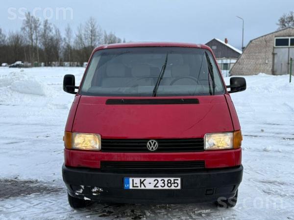 Sarkans Volkswagen T4 1996 Talsi, ar dzinēja tilpumu 1.90 L un nobraukumu 308 tūkst. km par 2200 €, foto 3 vietnē AUTOMOTO.COM.LV