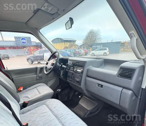 Sarkans Volkswagen T4 1996 Talsi, ar dzinēja tilpumu 1.90 L un nobraukumu 308 tūkst. km par 2200 €, foto 10 vietnē AUTOMOTO.COM.LV