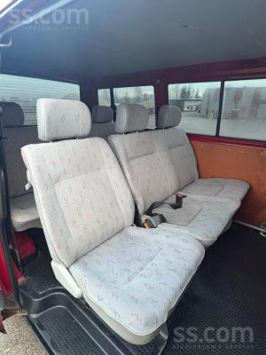 Sarkans Volkswagen T4 1996 Talsi, ar dzinēja tilpumu 1.90 L un nobraukumu 308 tūkst. km par 2200 €, foto 11 vietnē AUTOMOTO.COM.LV