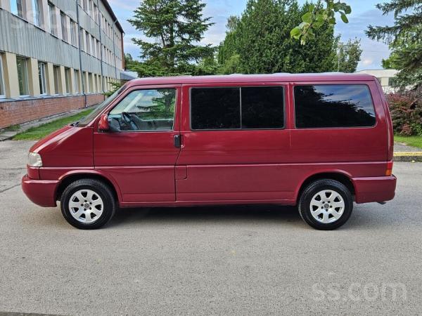 Красный Фольксваген Т4 1997 в Екабпилс, объемом двигателя 2.50 л и пробегом 441 тыс. км за 3990 €, фото 9 на AUTOMOTO.COM.LV
