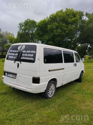Balts Volkswagen T4 1995 Rēzekne, ar dzinēja tilpumu 2.50 L un nobraukumu 380 tūkst. km par 1200 €, foto 5 vietnē AUTOMOTO.COM.LV