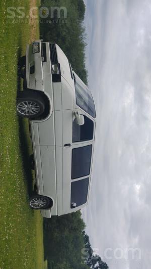 Balts Volkswagen T4 1995 Rēzekne, ar dzinēja tilpumu 2.50 L un nobraukumu 380 tūkst. km par 1200 €, foto 6 vietnē AUTOMOTO.COM.LV
