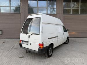 Белый Фольксваген Т4 1995 в Елгава, объемом двигателя 1.90 л и пробегом 270 тыс. км за 1850 €, фото 3 на AUTOMOTO.COM.LV