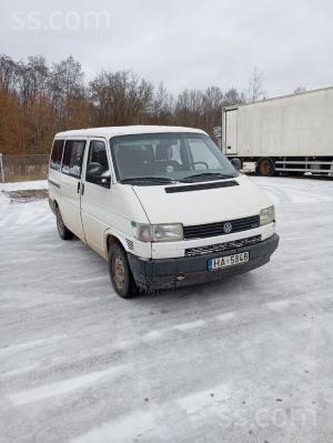 White Volkswagen T4 1996 in Rezekne, with an engine capacity of 2.50 L and mileage of 642 thousand km for 1750 €, photo 6 on AUTOMOTO.COM.LV