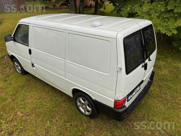 Белый Фольксваген Т4 1997 в Цесис, объемом двигателя 1.90 л и пробегом 313 тыс. км за 1300 €, фото 6 на AUTOMOTO.COM.LV