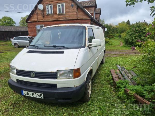 Белый Фольксваген Т4 1998 в Екабпилс, объемом двигателя 2.40 л и пробегом 614 тыс. км за 1900 €, фото 5 на AUTOMOTO.COM.LV