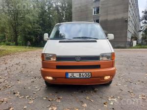 Белый Фольксваген Т4 1998 в Рига, объемом двигателя 2.50 л и пробегом 0 тыс. км за 2150 €, фото  на AUTOMOTO.COM.LV