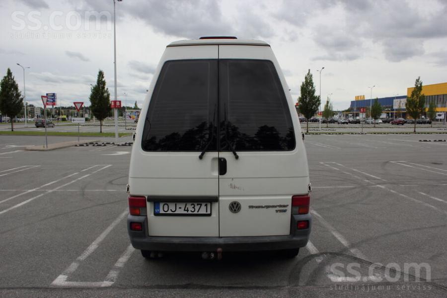 Белый Фольксваген Т4 1998 в Рига, объемом двигателя 2.40 л и пробегом 378 тыс. км за 3800 €, фото 7 на AUTOMOTO.COM.LV