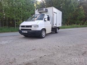 Balts Volkswagen T4 1998 Jelgava, ar dzinēja tilpumu 2.50 L un nobraukumu 325 tūkst. km par 3500 €, foto  vietnē AUTOMOTO.COM.LV