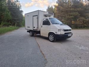 Белый Фольксваген Т4 1998 в Елгава, объемом двигателя 2.50 л и пробегом 325 тыс. км за 3500 €, фото 3 на AUTOMOTO.COM.LV