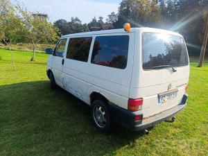 White Volkswagen T4 1998 in Riga, with an engine capacity of 2.50 L and mileage of 400 thousand km for 1400 €, photo 6 on AUTOMOTO.COM.LV