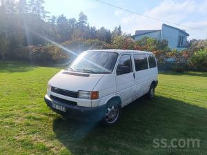 White Volkswagen T4 1998 in Riga, with an engine capacity of 2.50 L and mileage of 400 thousand km for 1400 €, photo 8 on AUTOMOTO.COM.LV
