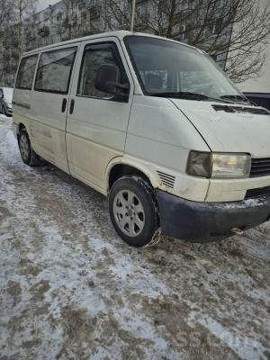Balts Volkswagen T4 1999 Tukums, ar dzinēja tilpumu 2.50 L un nobraukumu 310 tūkst. km par 1600 €, foto 2 vietnē AUTOMOTO.COM.LV