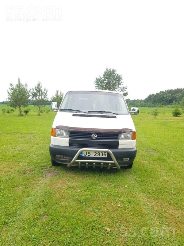 Balts Volkswagen T4 1999 Valmiera, ar dzinēja tilpumu 2.50 L un nobraukumu 510 tūkst. km par 1000 €, foto 3 vietnē AUTOMOTO.COM.LV