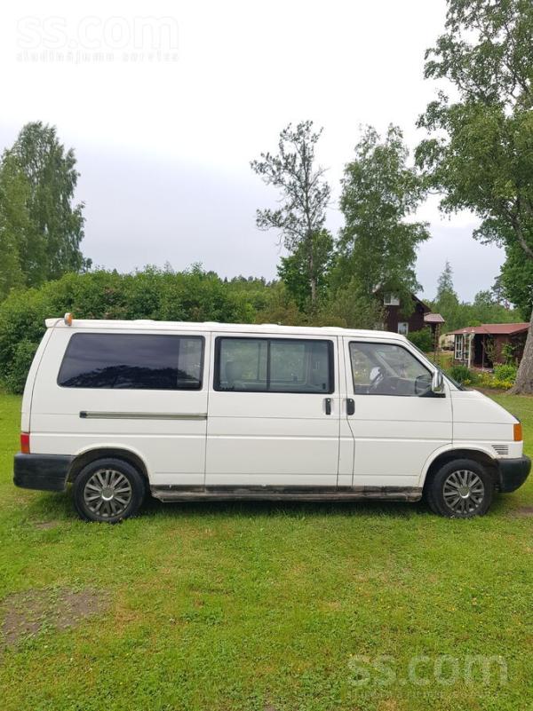 Balts Volkswagen T4 1999 Valmiera, ar dzinēja tilpumu 2.50 L un nobraukumu 510 tūkst. km par 1000 €, foto 5 vietnē AUTOMOTO.COM.LV
