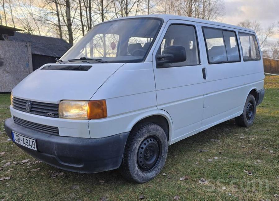 Balts Volkswagen T4 2000 Tukums, ar dzinēja tilpumu 2.50 L un nobraukumu 500 tūkst. km par 1800 €, foto 1 vietnē AUTOMOTO.COM.LV