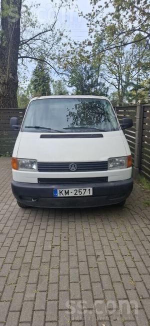 White Volkswagen T4 2000 in Riga, with an engine capacity of 1.90 L and mileage of 316 thousand km for 2850 €, photo 10 on AUTOMOTO.COM.LV