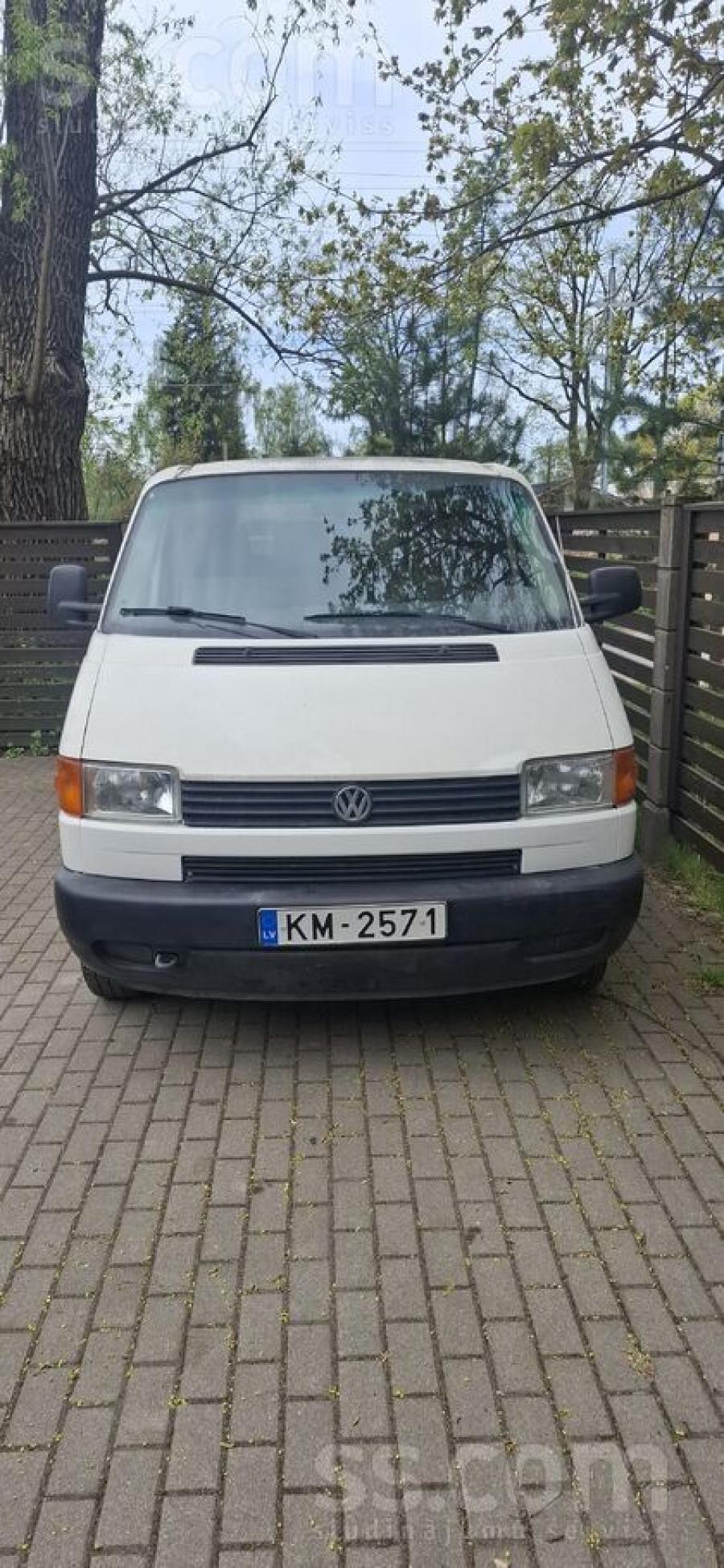 White Volkswagen T4 2000 in Riga, with an engine capacity of 1.90 L and mileage of 316 thousand km for 2850 €, photo 10 on AUTOMOTO.COM.LV