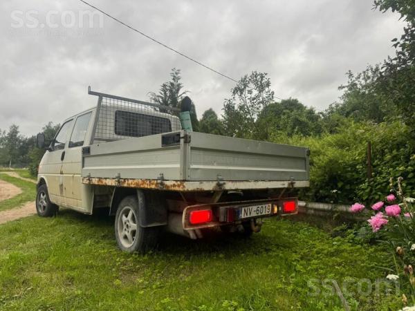 White Volkswagen T4 2000 in Riga, with an engine capacity of 1.90 L and mileage of 256 thousand km for 3100 €, photo 5 on AUTOMOTO.COM.LV