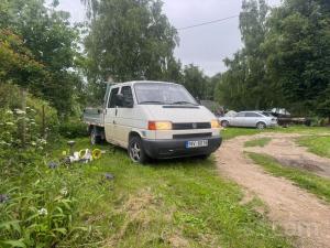 White Volkswagen T4 2000 in Riga, with an engine capacity of 1.90 L and mileage of 256 thousand km for 3100 €, photo 7 on AUTOMOTO.COM.LV