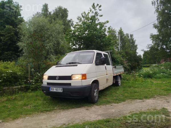 White Volkswagen T4 2000 in Riga, with an engine capacity of 1.90 L and mileage of 256 thousand km for 3100 €, photo 10 on AUTOMOTO.COM.LV