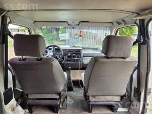 White Volkswagen T4 2000 in Jekabpils, with an engine capacity of 2.50 L and mileage of 406 thousand km for 2250 €, photo 4 on AUTOMOTO.COM.LV