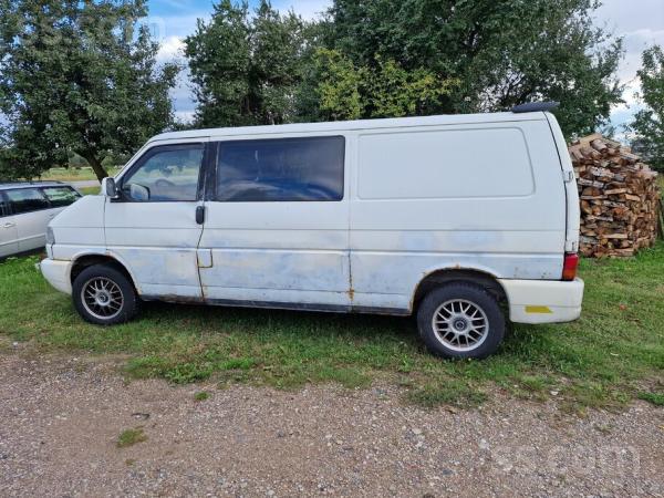 Balts Volkswagen T4 2000 Dobele, ar dzinēja tilpumu 2.50 L un nobraukumu 0 tūkst. km par 1500 €, foto 4 vietnē AUTOMOTO.COM.LV